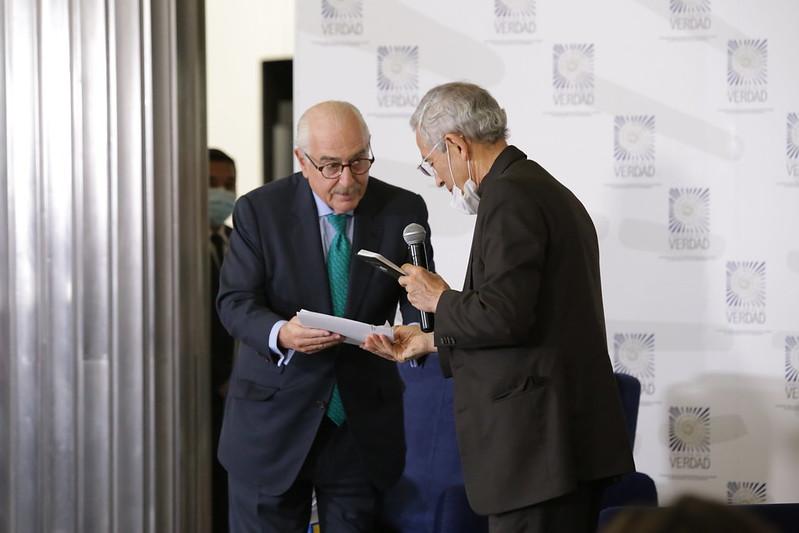 Contribución a la verdad del expresidente Andrés Pastrana